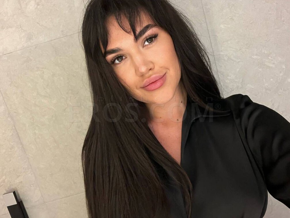 Angel Model - 4244429012 - Located in Florida, Miami
